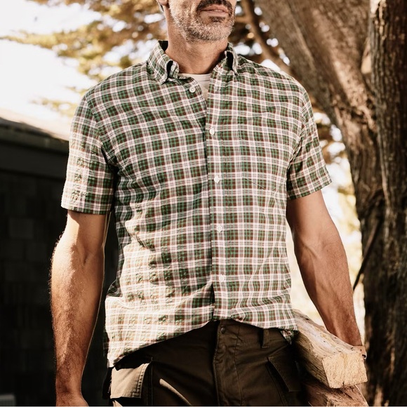 Relwen | Shirts | Relwen Seersucker Short Sleeve Camp Shirt Green Brown ...